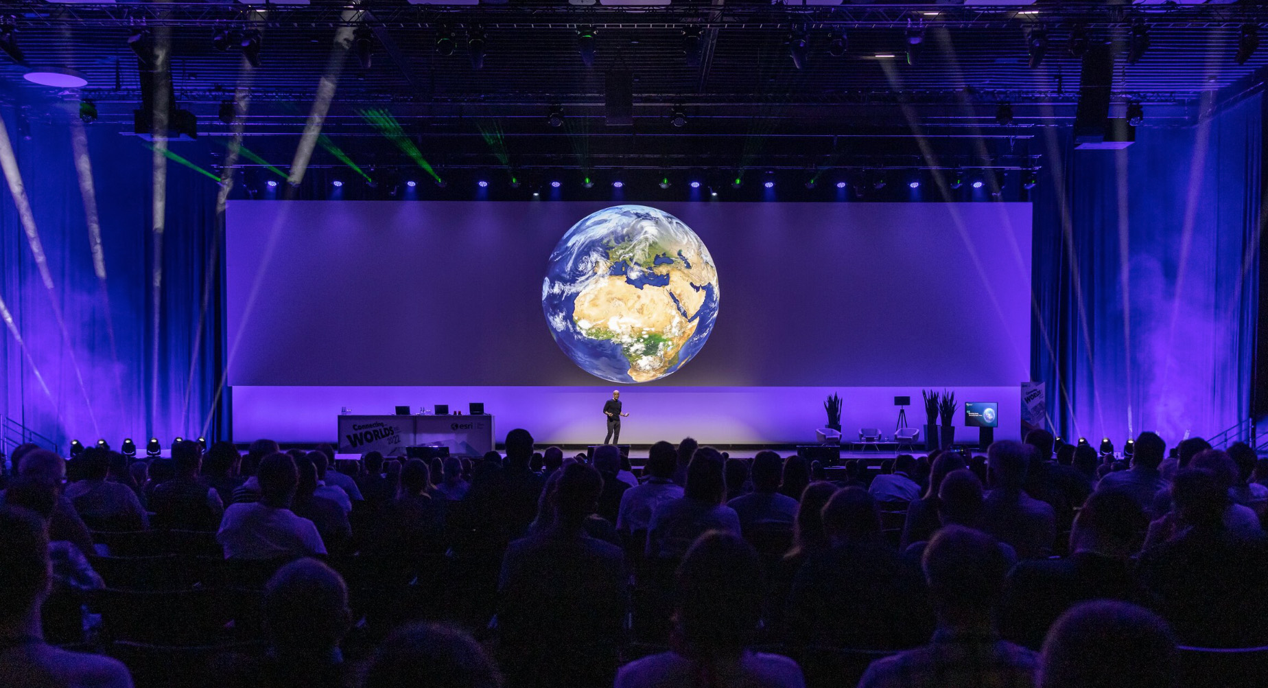 Esri Konferenz 2022: Wiedersehen der GIS-Community in Bonn und Zürich ...